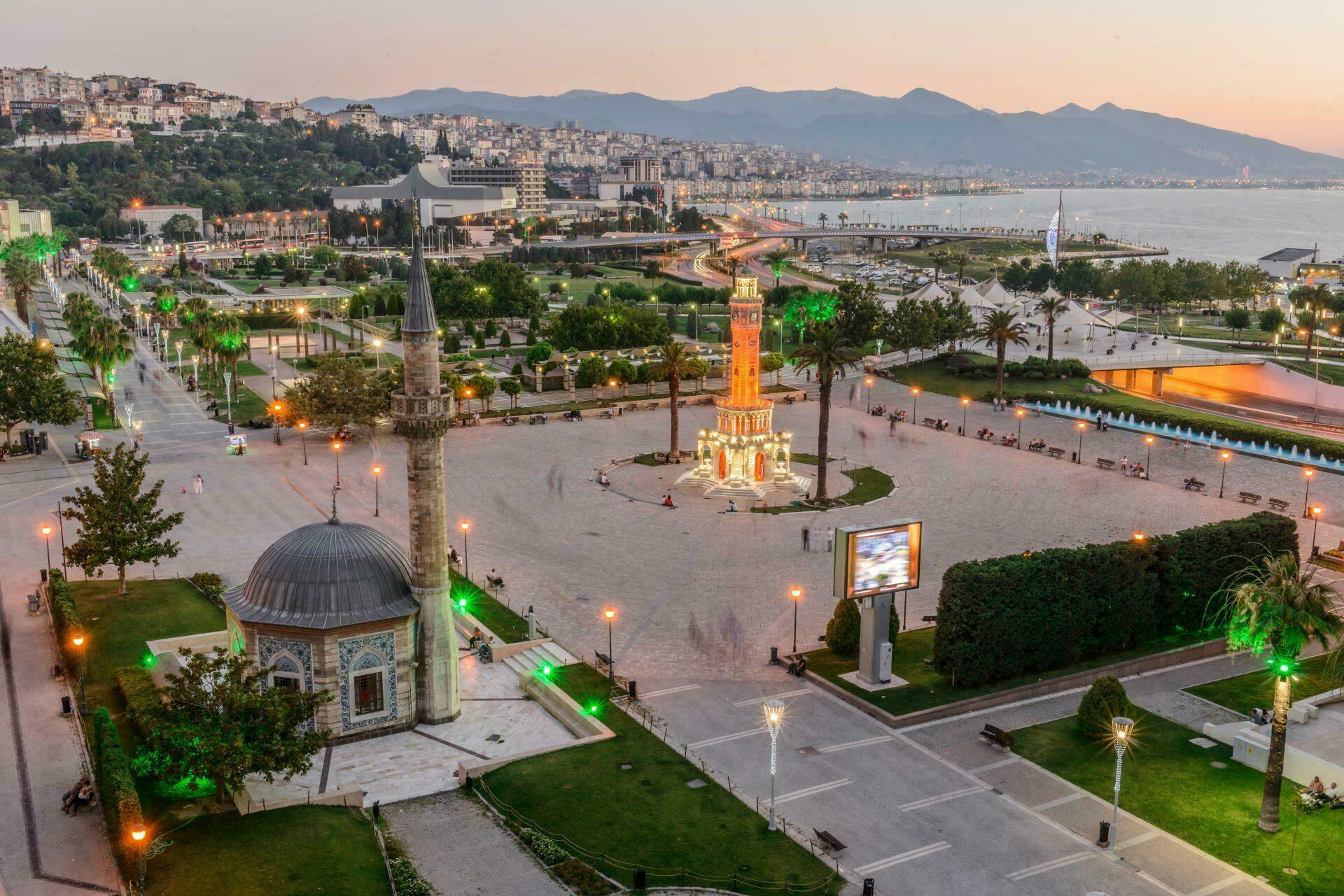 Que voir à Izmir et ses alentours ? Les visites incontournables Que voir à Izmir et ses alentours ? Les visites incontournables