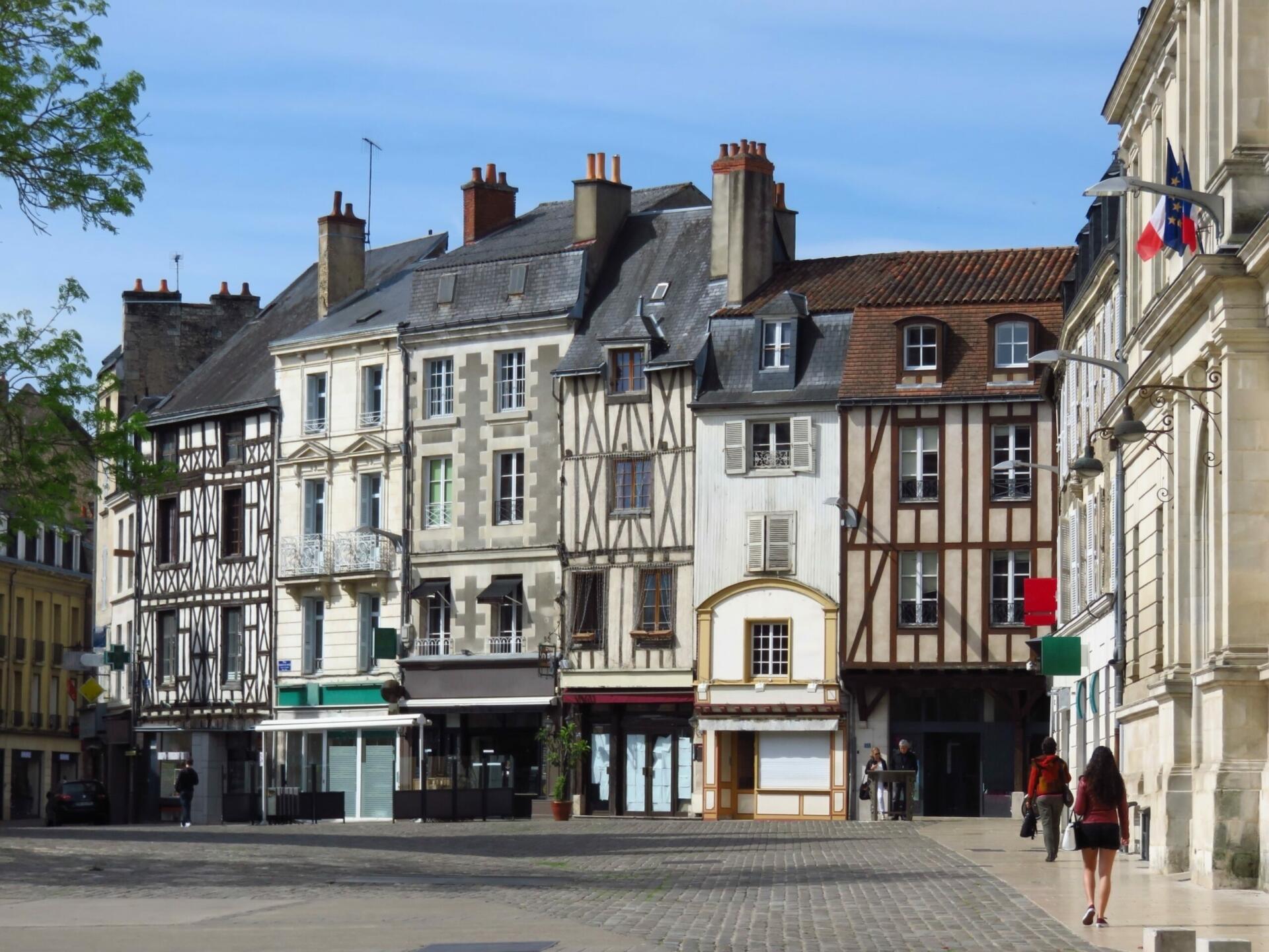 12 choses à visiter à Poitiers lors de votre séjour ! - OK Voyage