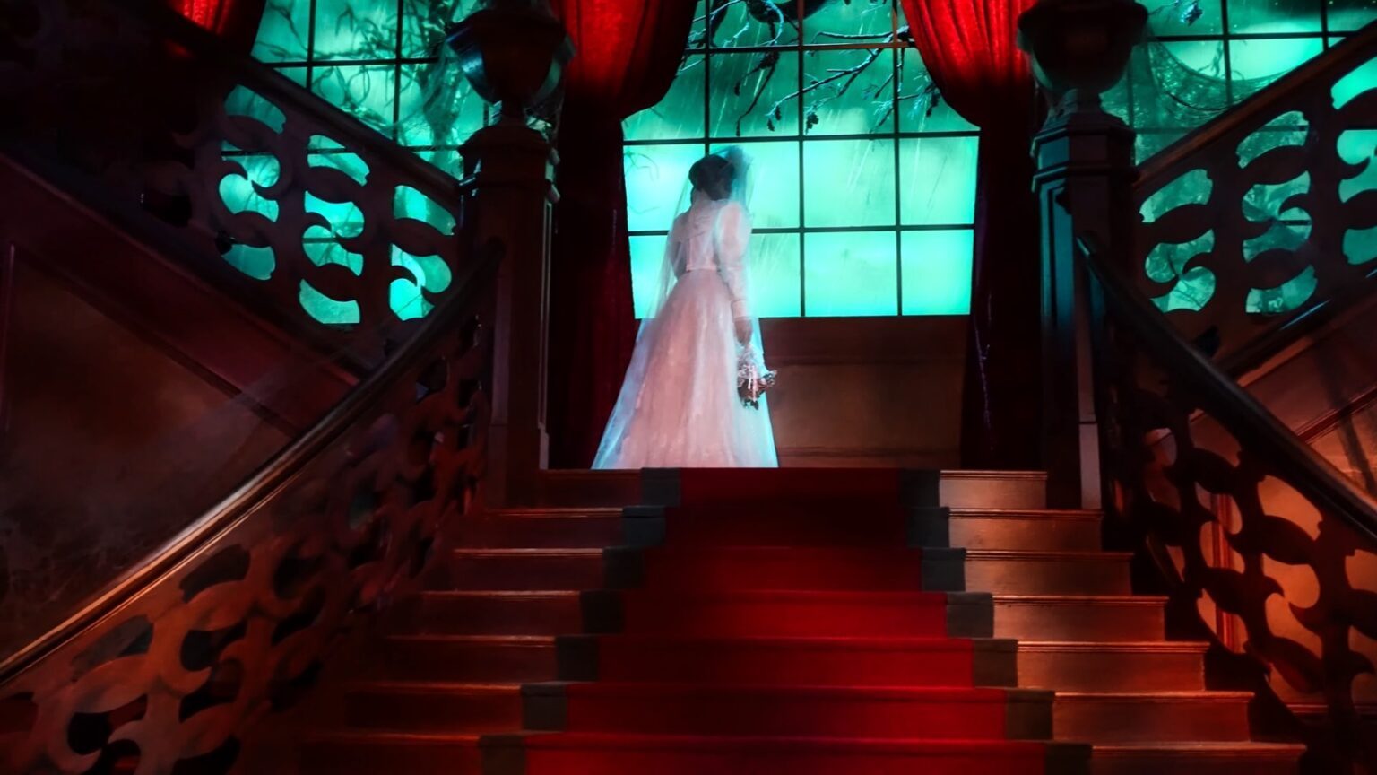 Tout savoir sur Phantom Manor, la maison hantée de Disneyland Paris