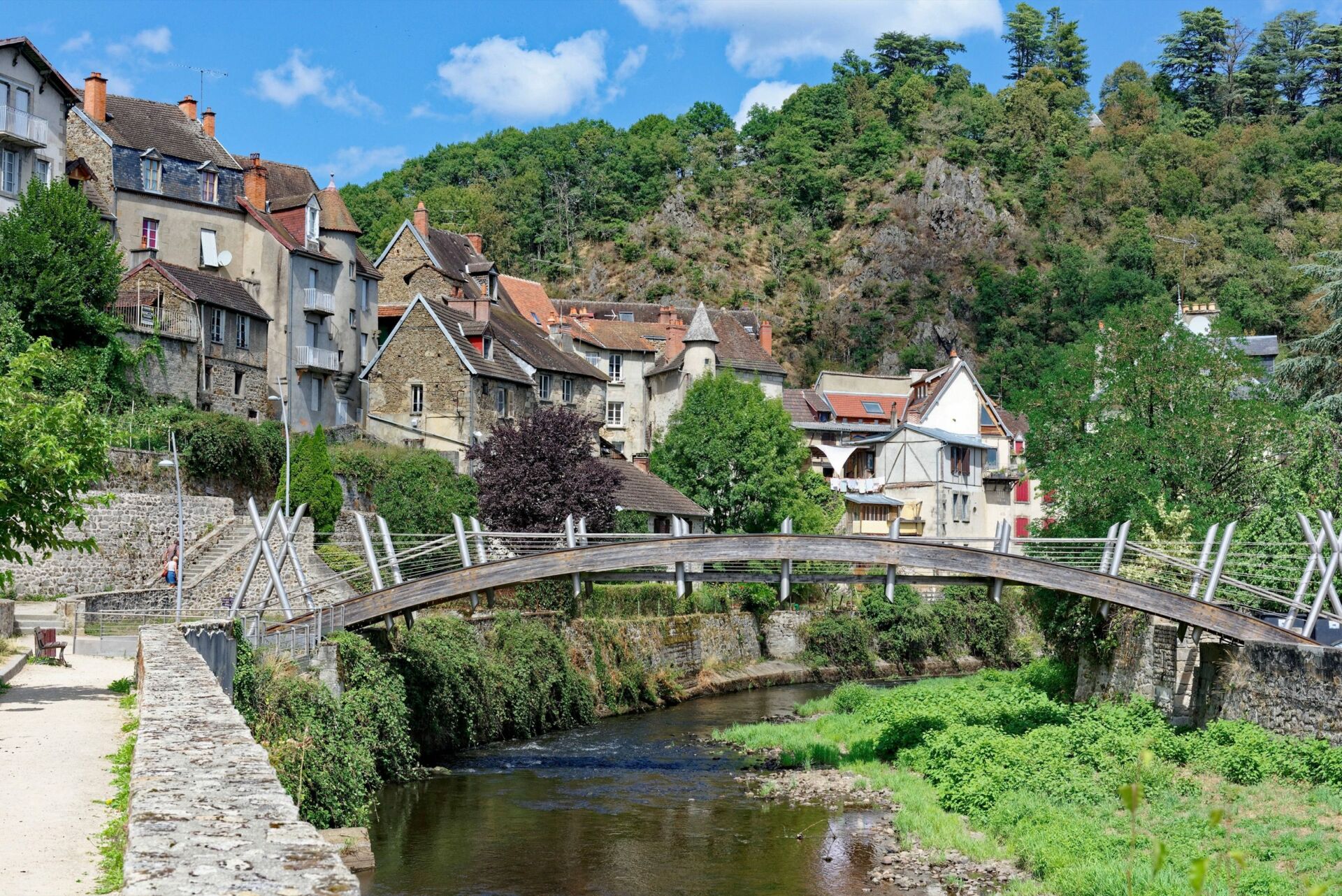 Les 12 plus beaux villages de la Creuse à découvrir