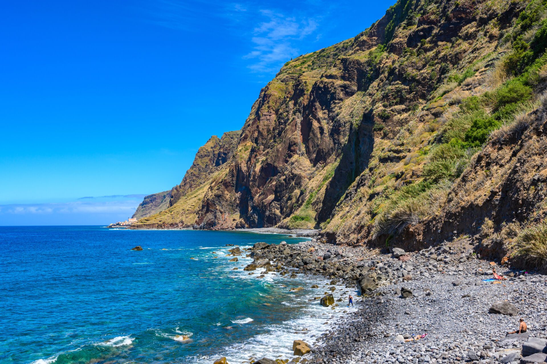 Voici les 10 plus belles plages de Madère pour se baigner au soleil